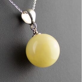 Butterscotch Amber Bracelet Made of Butterscotch Baltic Amber.