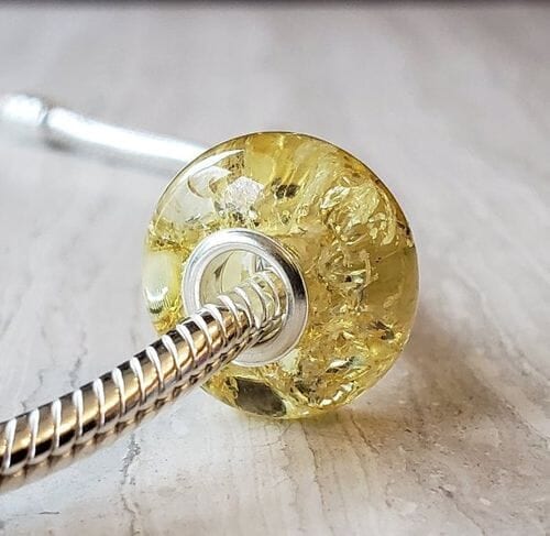 Beautifully Made Pandora Bead.