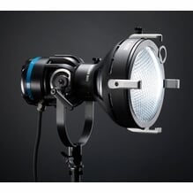 HMI Daylight Light Fixtures - BarnDoor Lighting